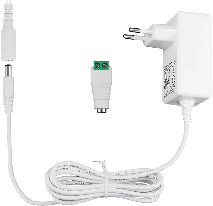 12V 2A napajalnik za LED trakove - Zadnji kos